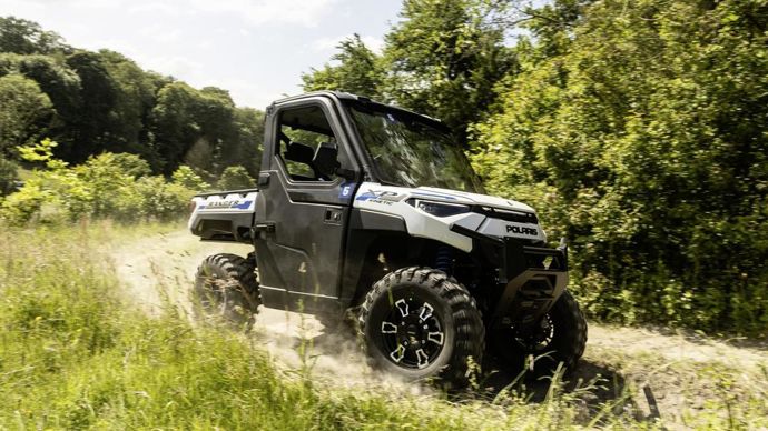 Utilitaires - Le SSV électrique de Polaris étincelle sur tous les ...